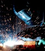 MIG Welding With Helium Shielding Gas